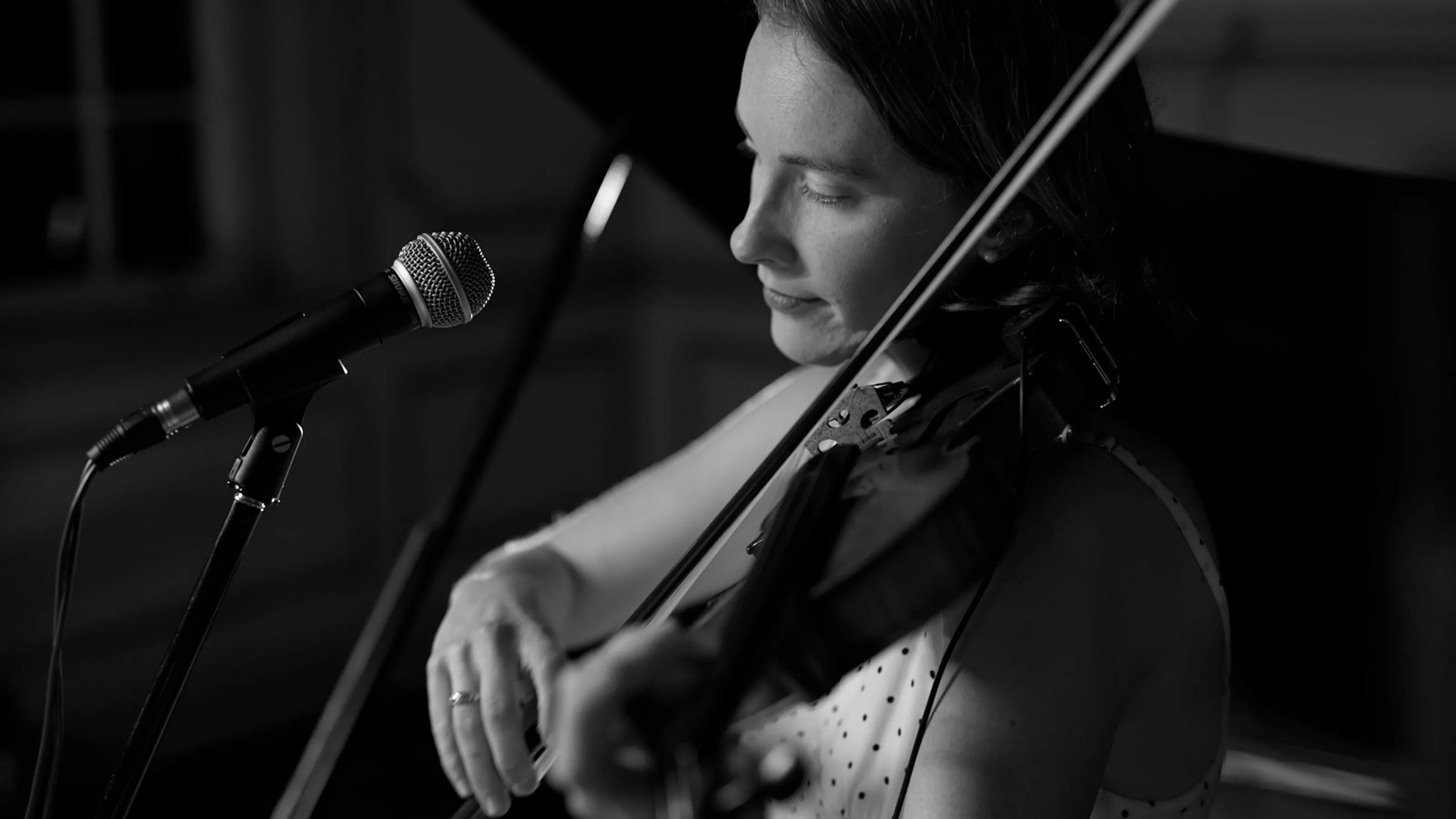 About – Sarah Thomas